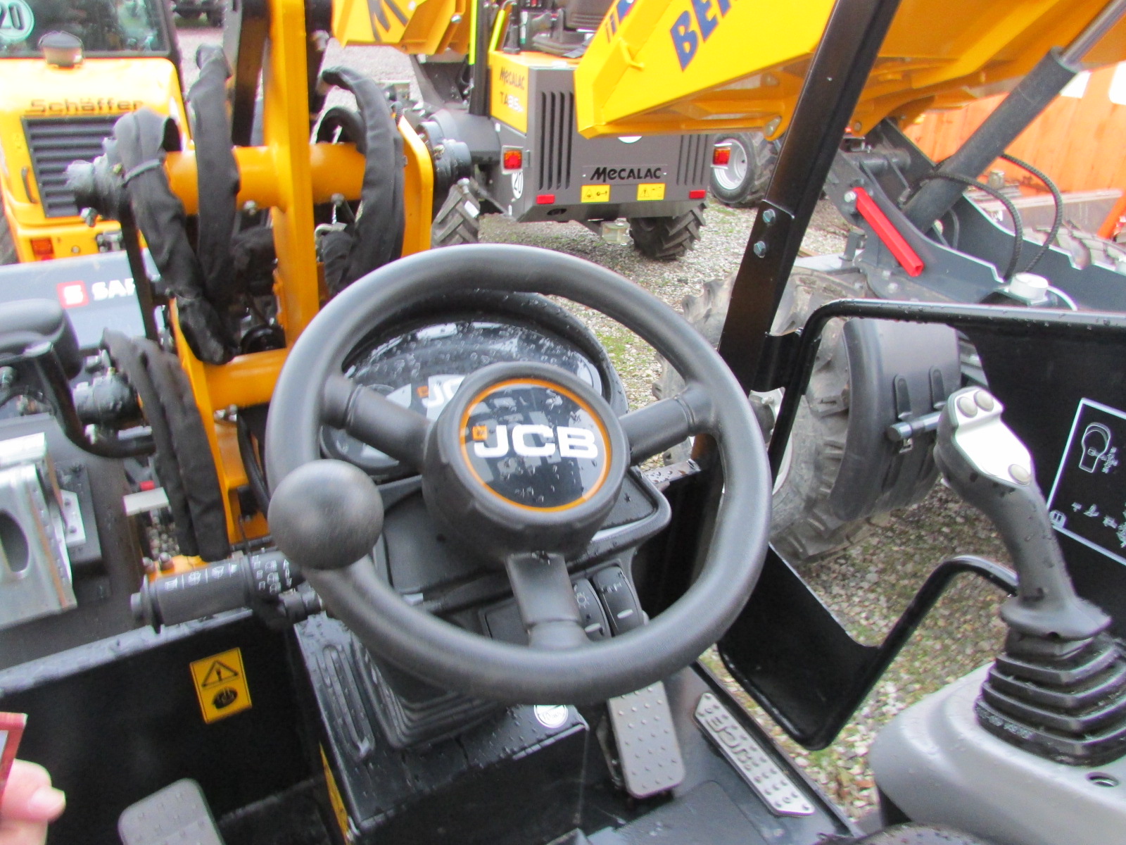 JCB 403 Agri | Uwe Müller
