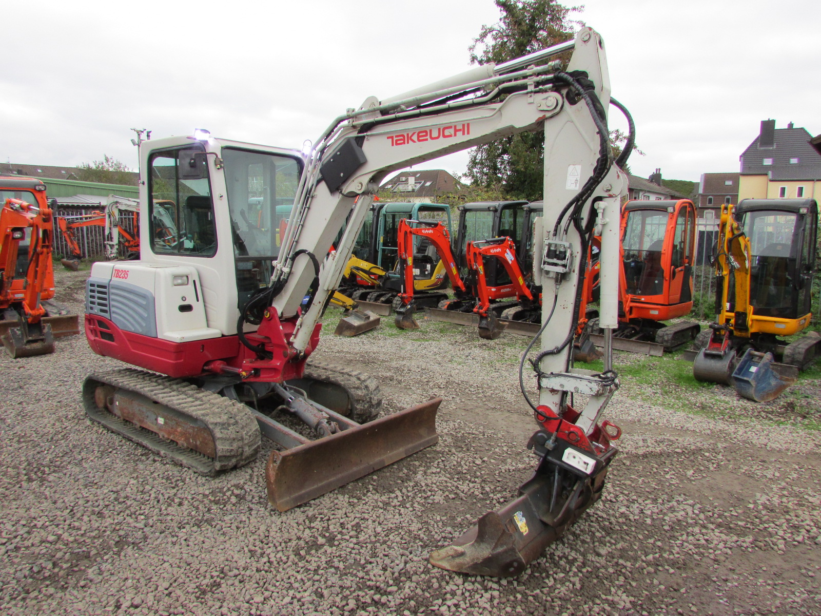 Takeuchi TB 235 | Uwe Müller