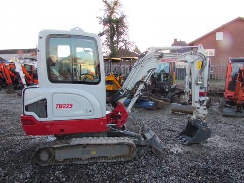 Takeuchi TB 225 | Uwe Müller